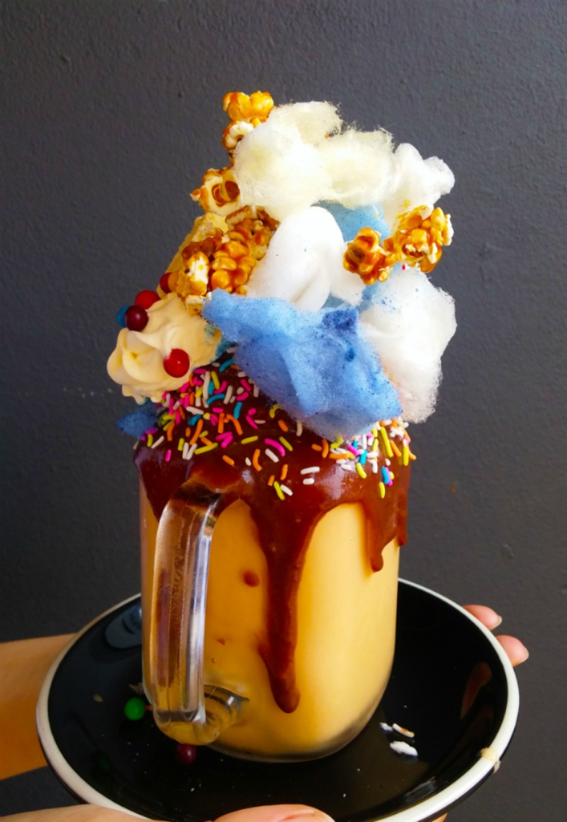Conoce Los Milkshakes Más Grandes Jamás Vistos Que Harán Agua Tu Boca ...