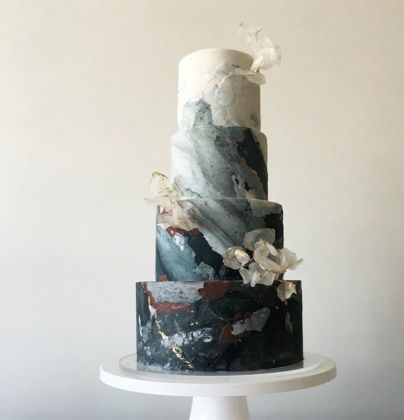 ¿Te Gusta El Color Negro? Mira Estos Elegantes Pasteles De Boda ...